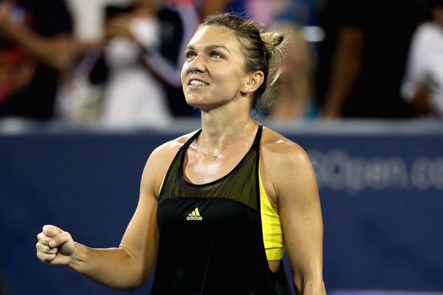 Halep hits the courts ahead of Sharapova clash