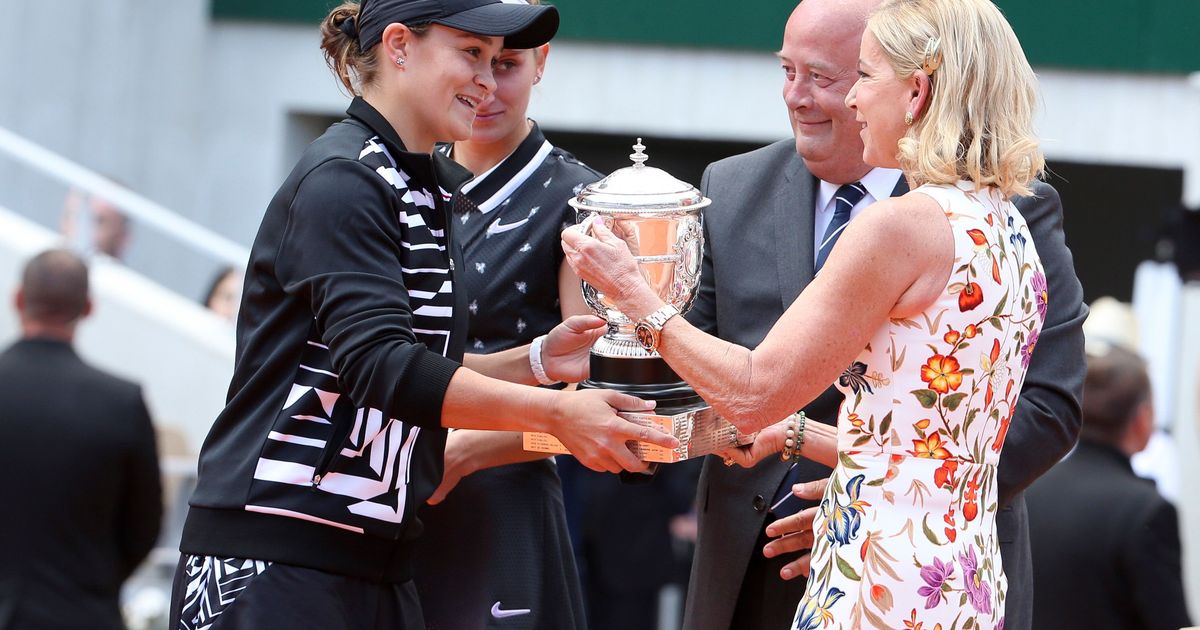 Porsche Race to Shenzhen Update: Barty blasts to No.1 as elite eight ...