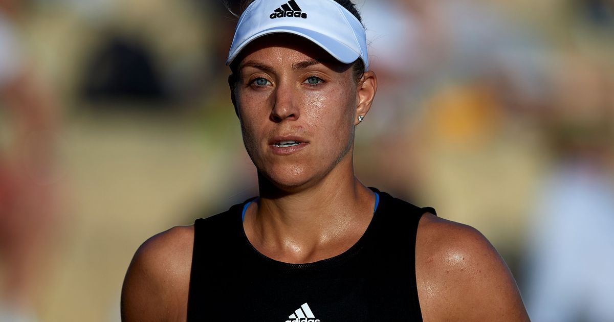 'I try to enjoy every moment': Kerber slides past Stosur to advance in ...