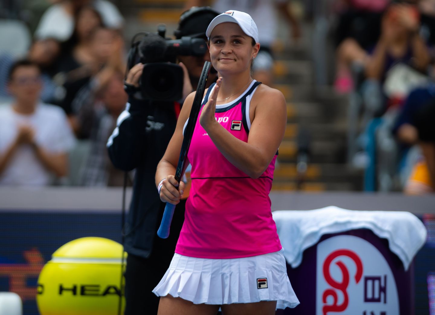 Barty extends Bertens mastery in dramatic China Open SF: 'The quality ...
