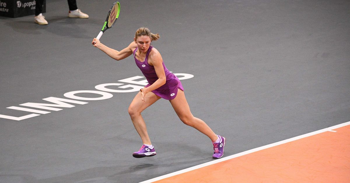 Alexandrova sets up Gibbs semifinal in Limoges