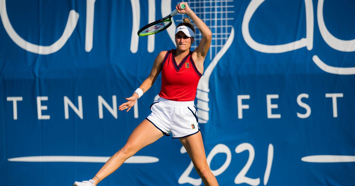 Vondrousova outlasts Collins in 3-set tussle to reach Chicago semis ...
