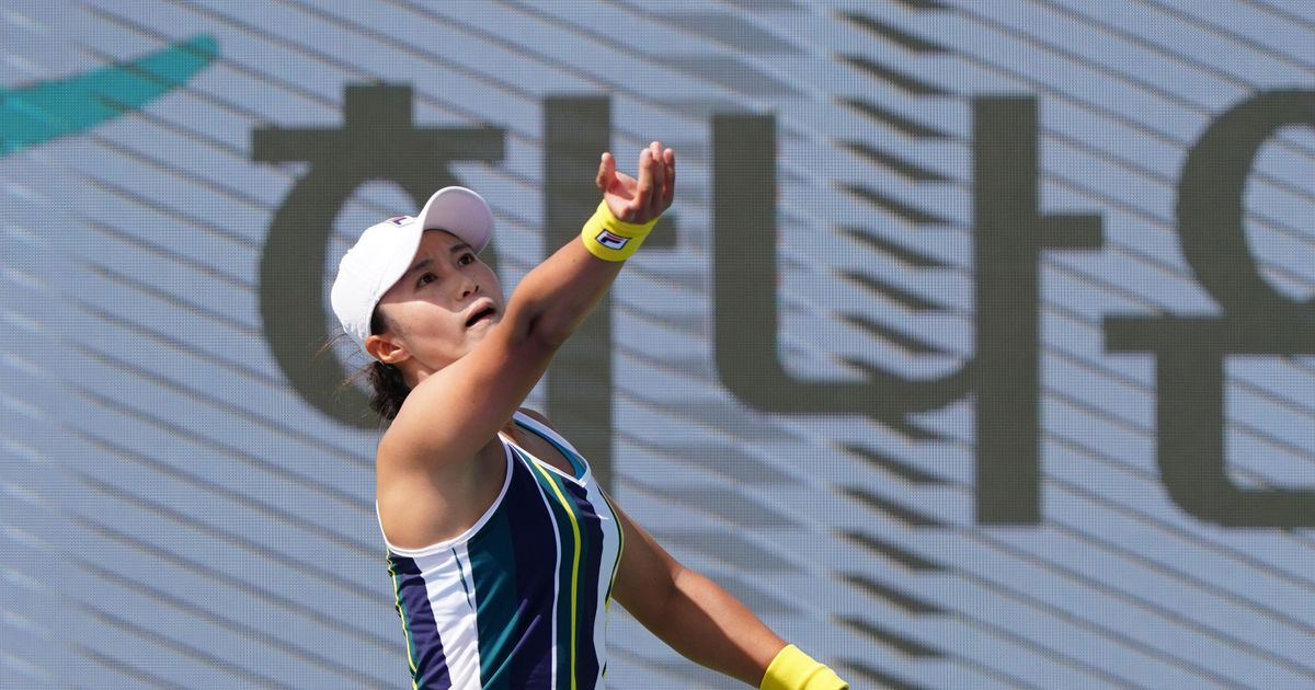 Seoul: Han weaves web, bests Back in all-Korean derby