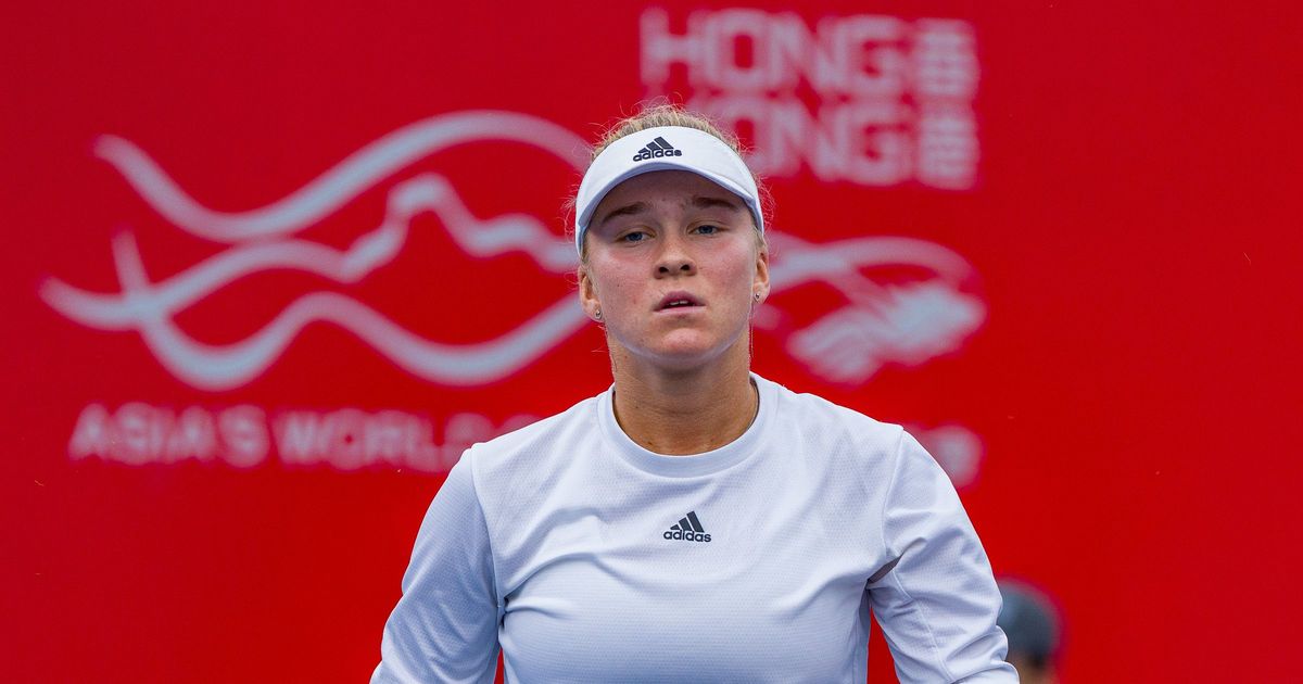 Lansere defeats wild card Wong in Hong Kong for eighth straight win