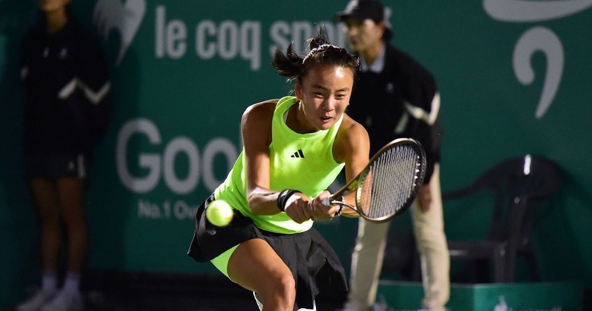 Yuan Hits Through Bouzkova Defense To Make First Career Wta Semifinal