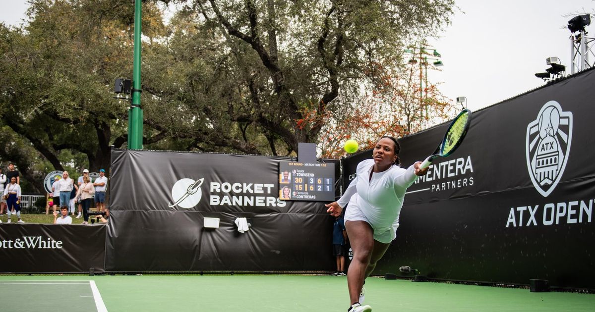 Townsend comes from a set down to beat Contreras in Austin opener