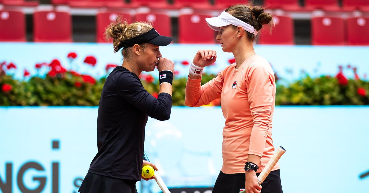 Krejcikova and Siegemund, Bucsa and Sorribes Tormo win Madrid doubles semis