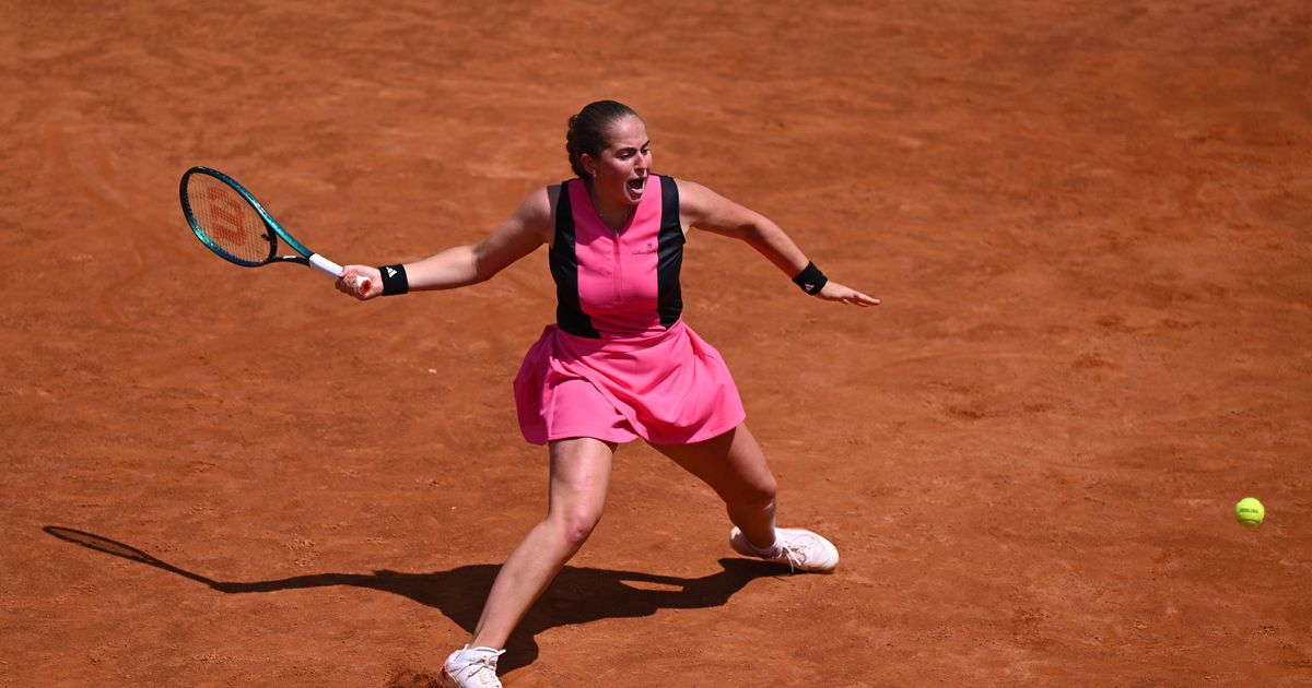 Ostapenko powers past Potapova in Rome second round