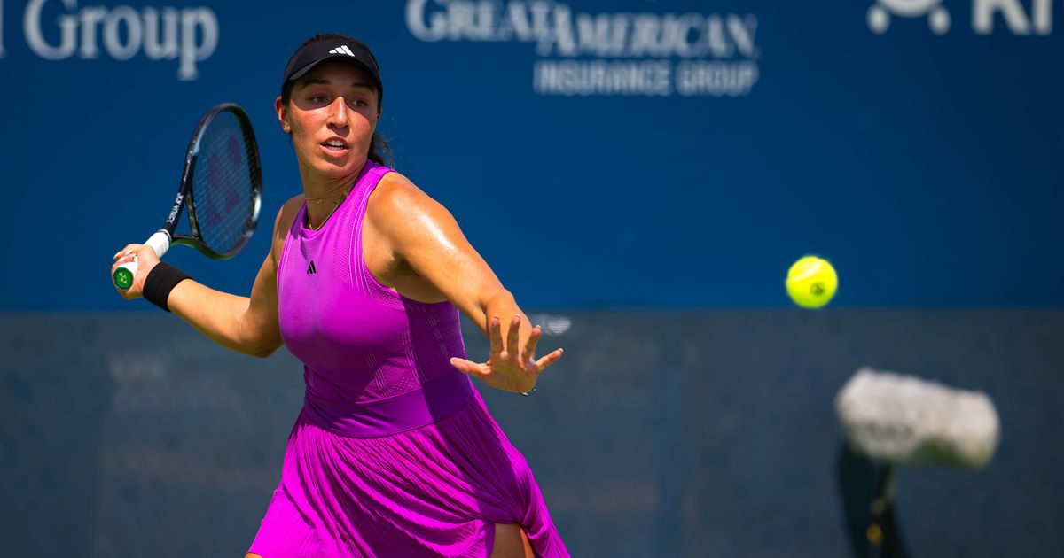 Pegula wins two matches in one day to make Cincinnati quarterfinals