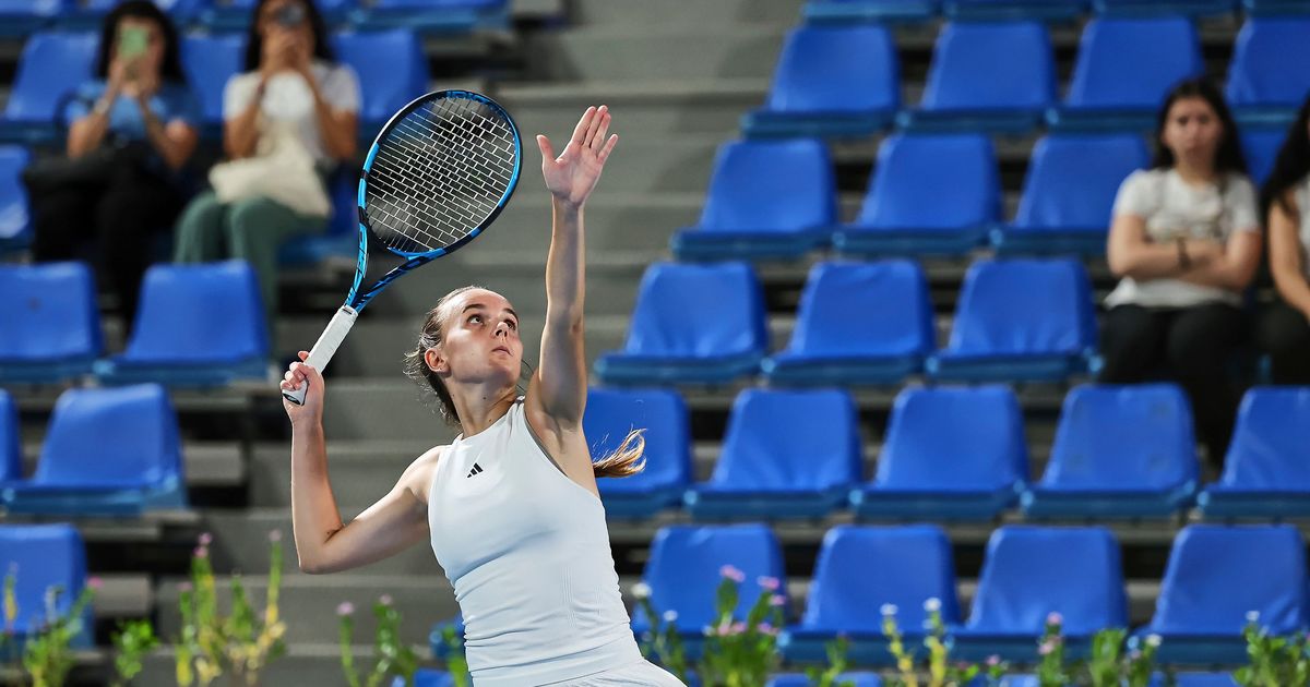 Burel advances past Bassols Ribera to Monastir second round