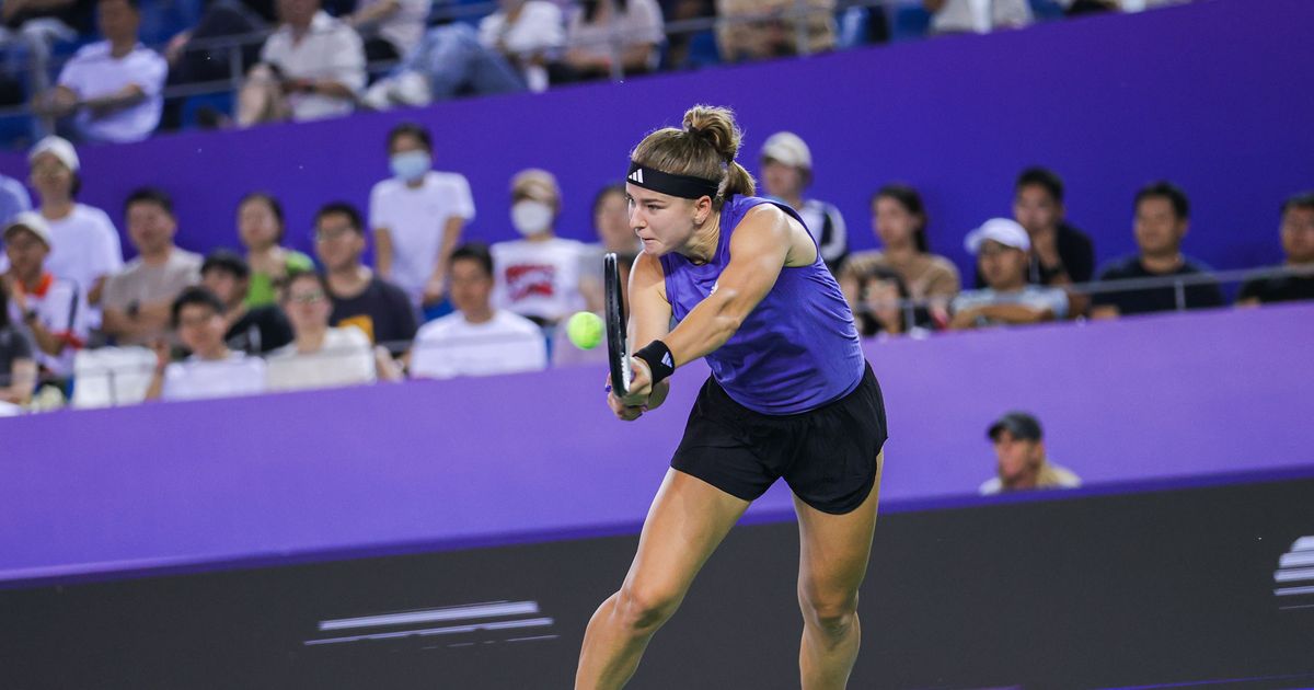 Muchova comes from a set down vs. Kalinskaya to make Ningbo semifinals