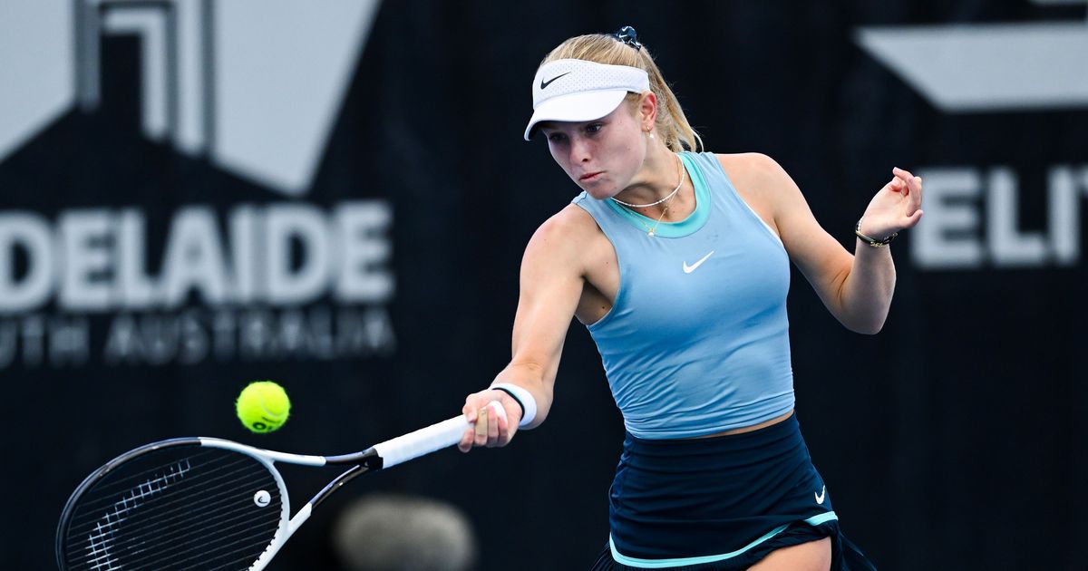 Top-ranked junior Jones, 16, breezes to victory in WTA main-draw debut