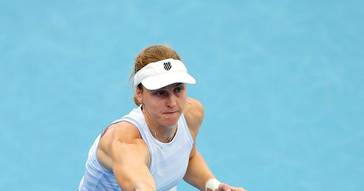 Samsonova survives momentum shifts vs. Bencic in Adelaide second round