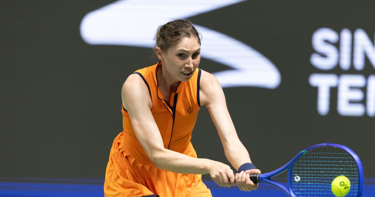 Bucsa battles past Raducanu in three-hour first-round thriller in Singapore