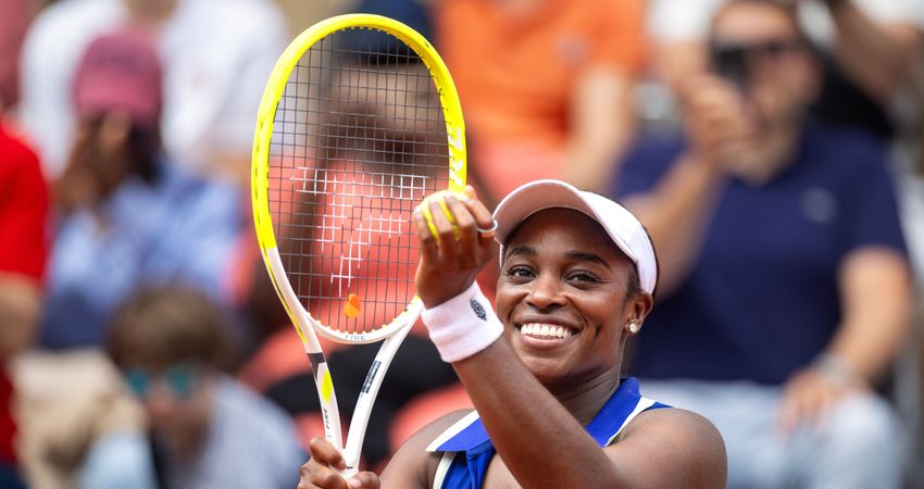 Stephens qualifies for French Open main draw after comeback win