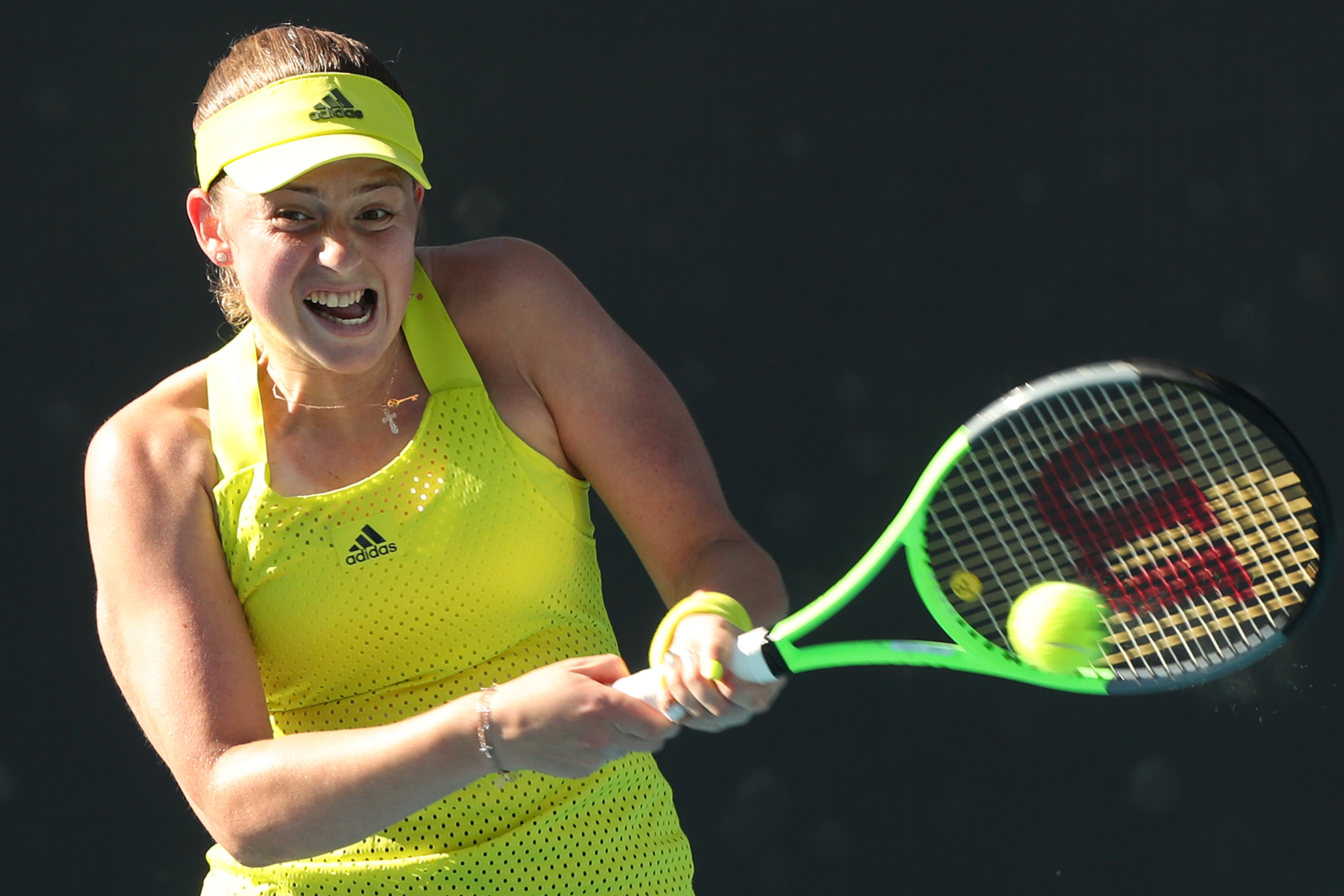 Ostapenko takes scenic route, Konjuh wins on comeback in Miami
