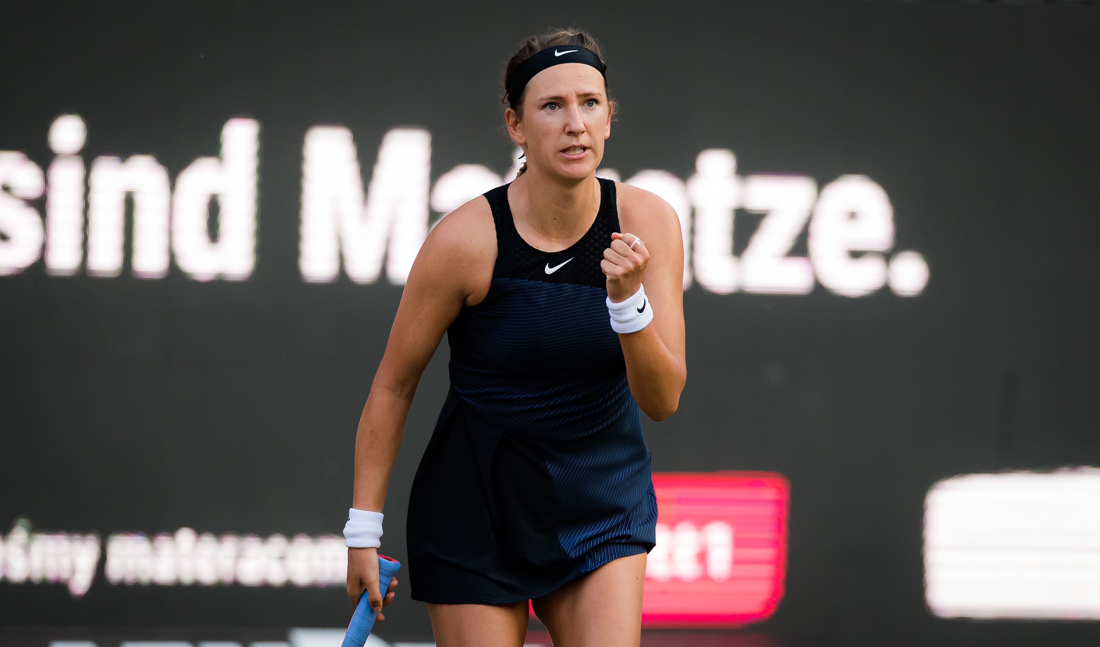 Azarenka advances in Berlin; Samsonova shocks Keys in third-set tiebreak