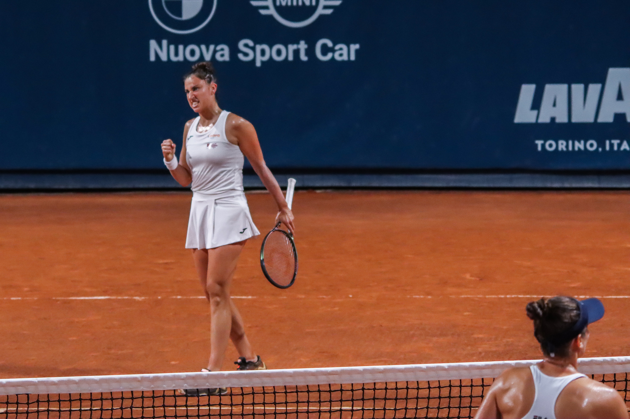Watch This: Sorribes Tormo's behind-the-back lob in Palermo