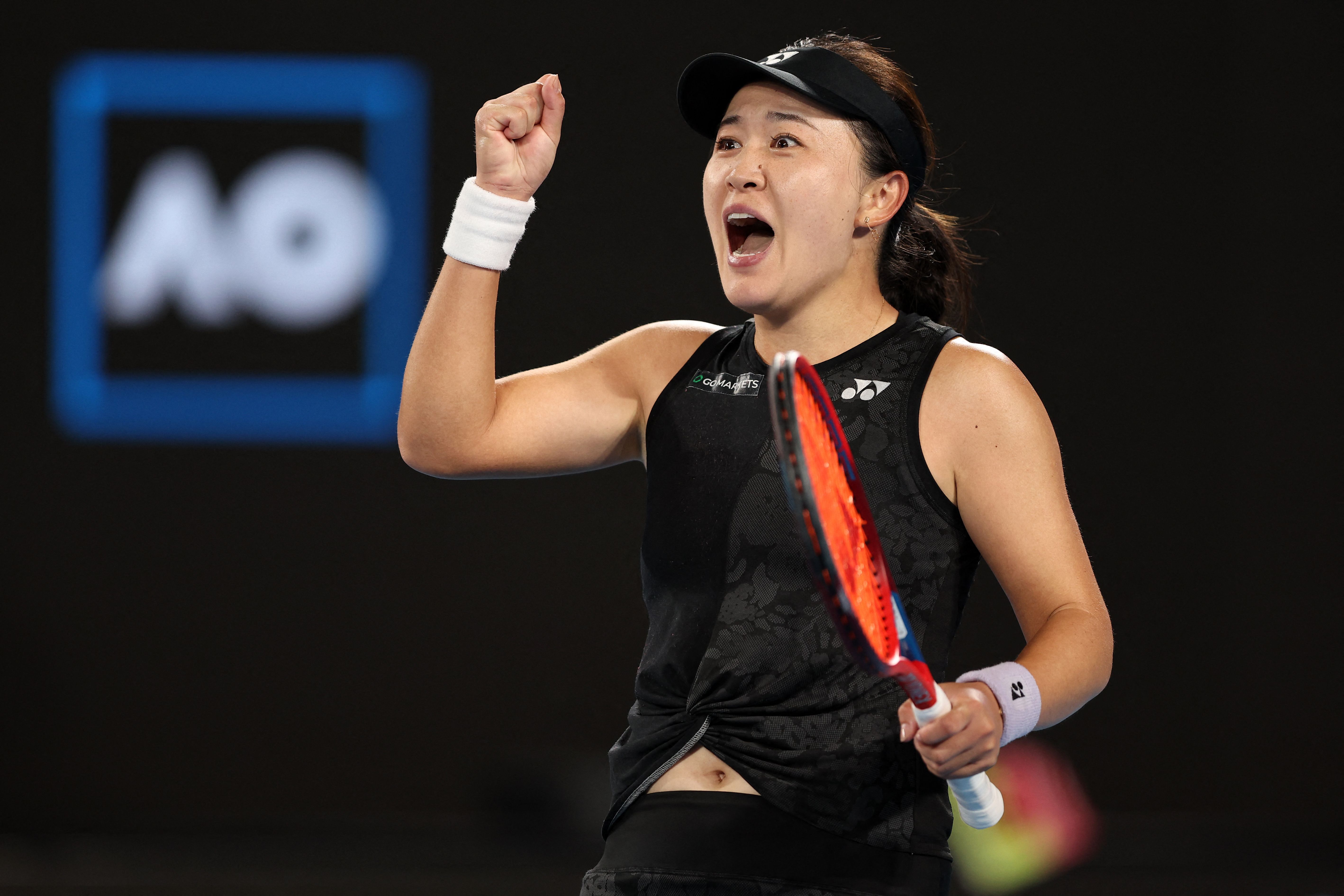 Zhu derrota a la No. 6 Sakkari para llegar a la cuarta ronda del ...