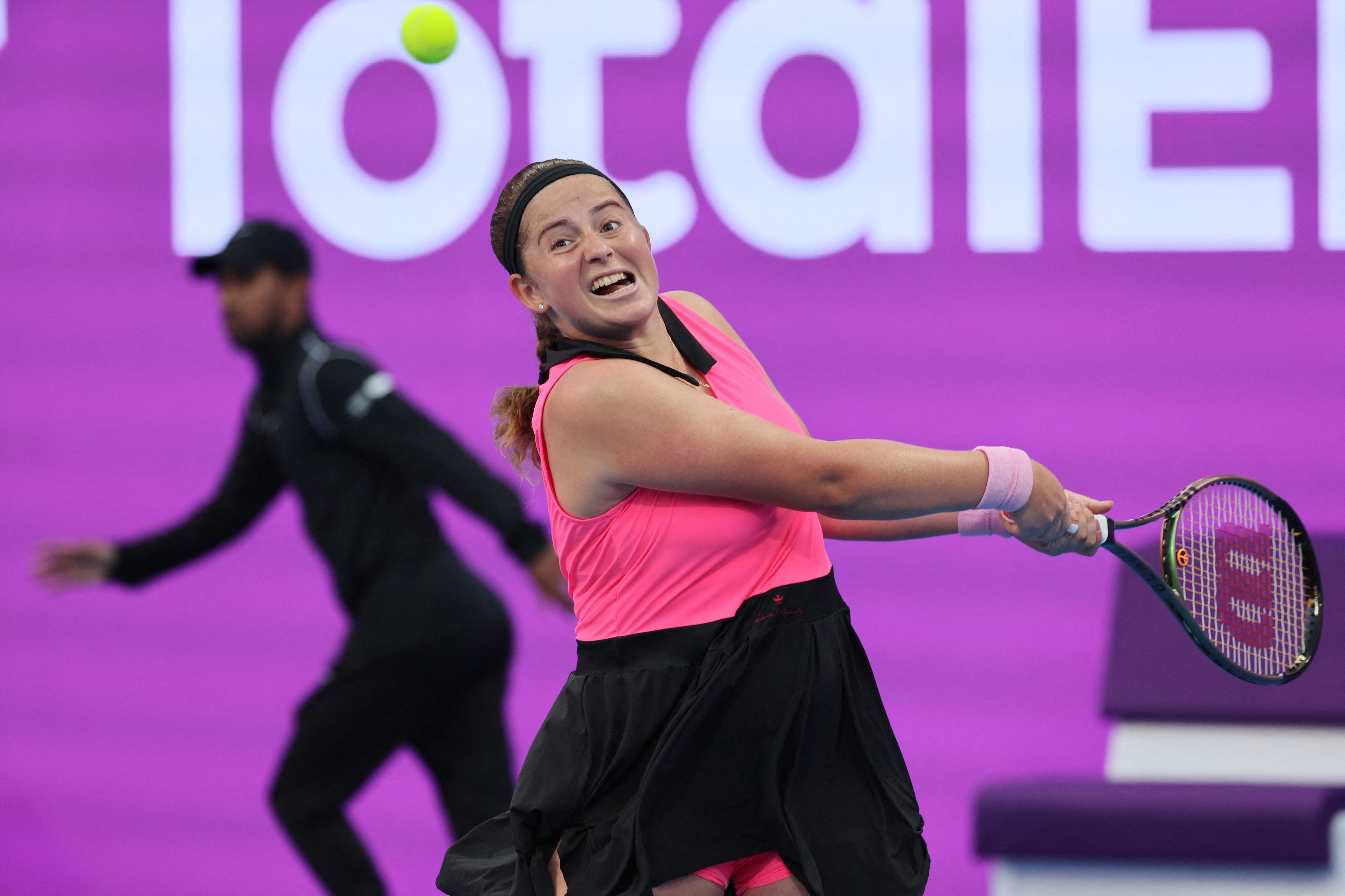 Ostapenko knocks off Keys; Kenin wins in Doha