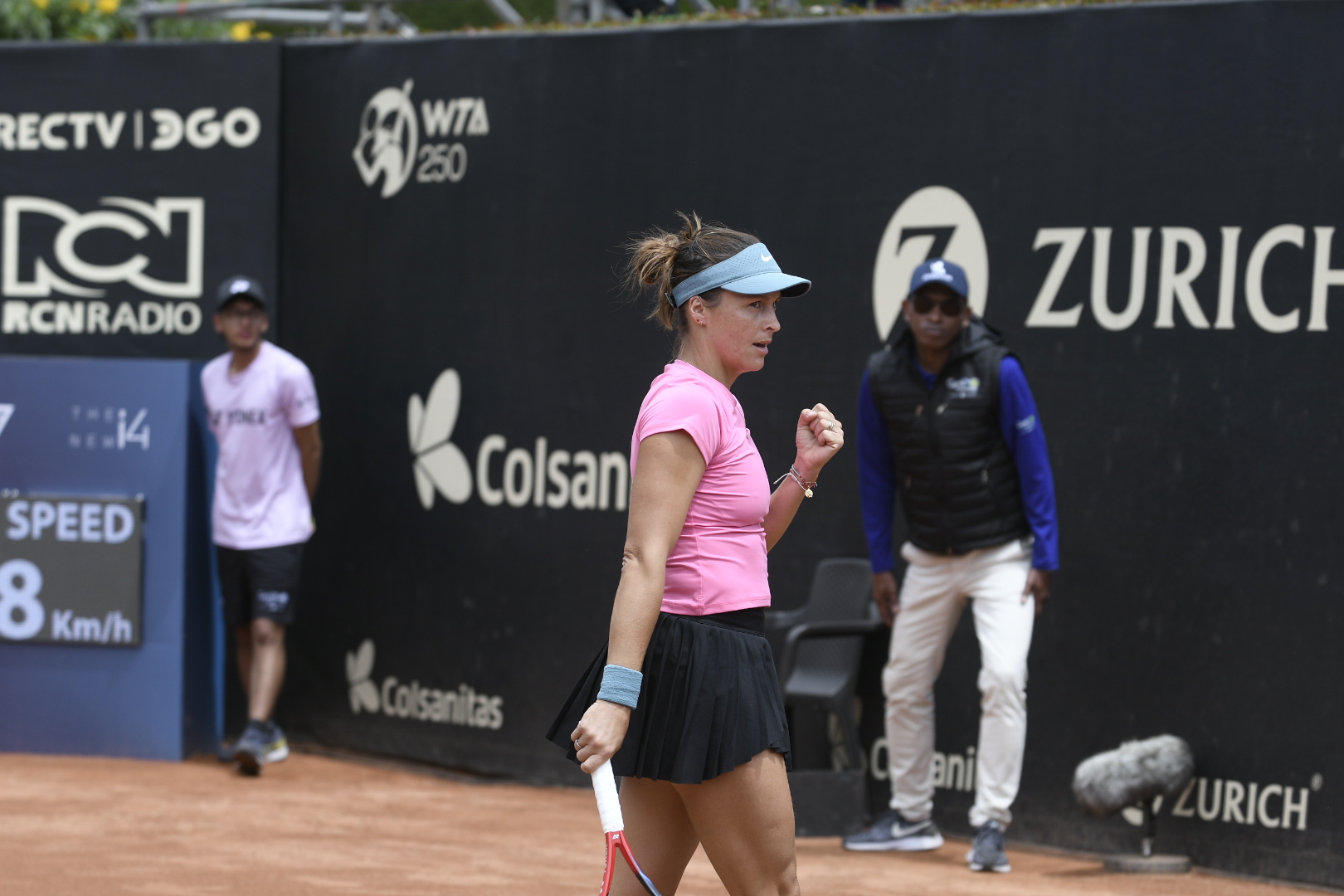 Bogota: Defending champion Maria holds off Scott