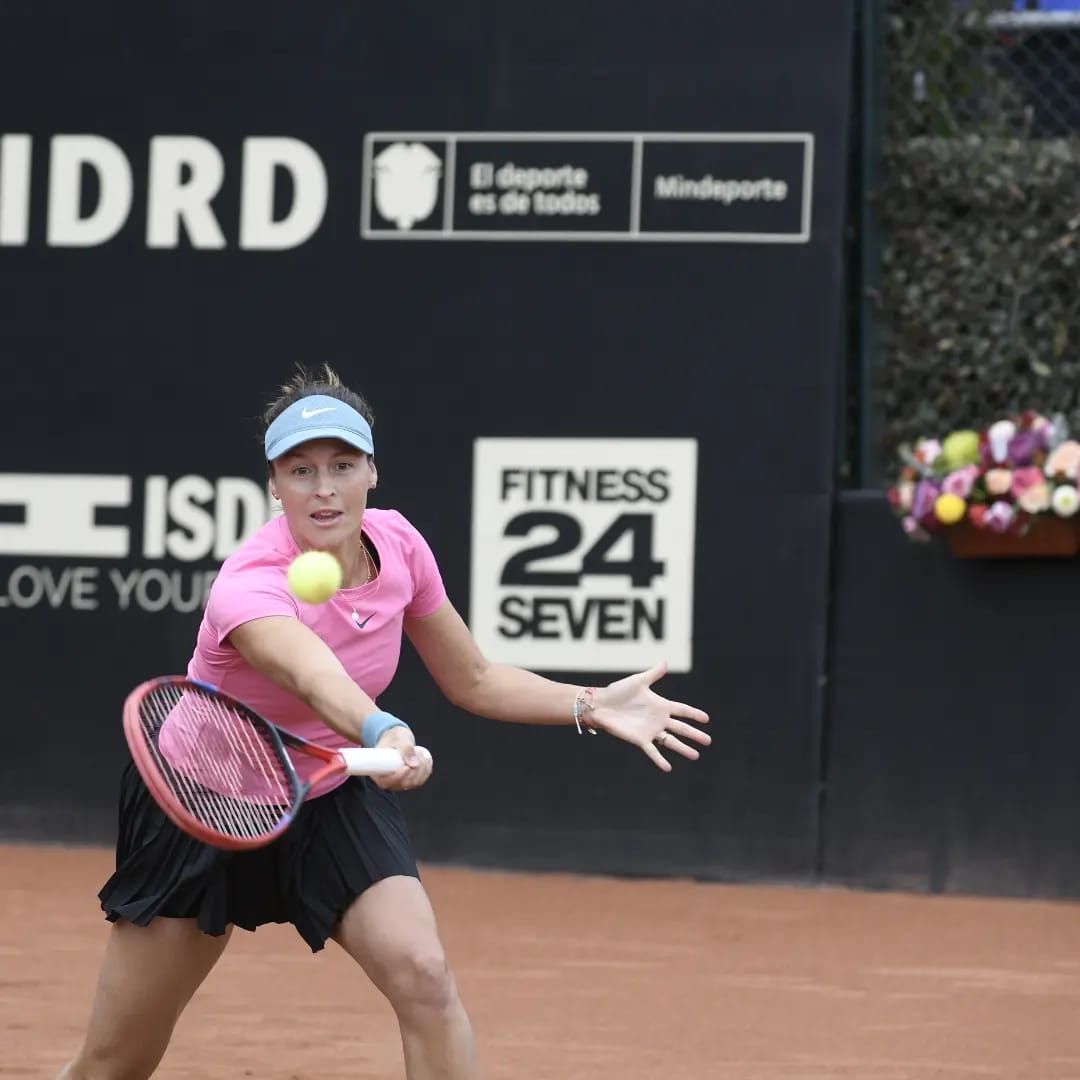 Bogota: Defending champion Maria prevails over Alves