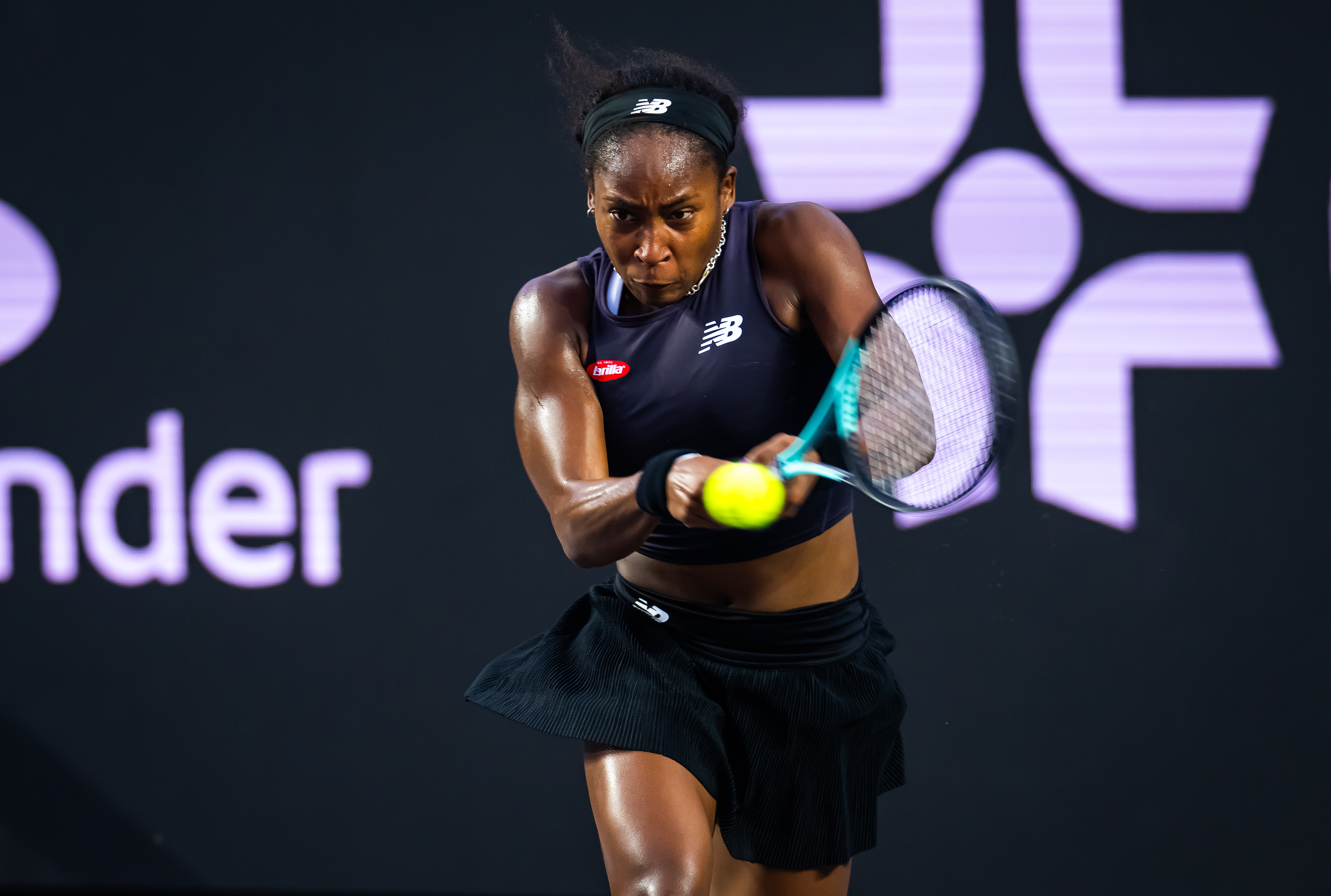 How Gauff came back to win vs. Vondrousova at the WTA Finals