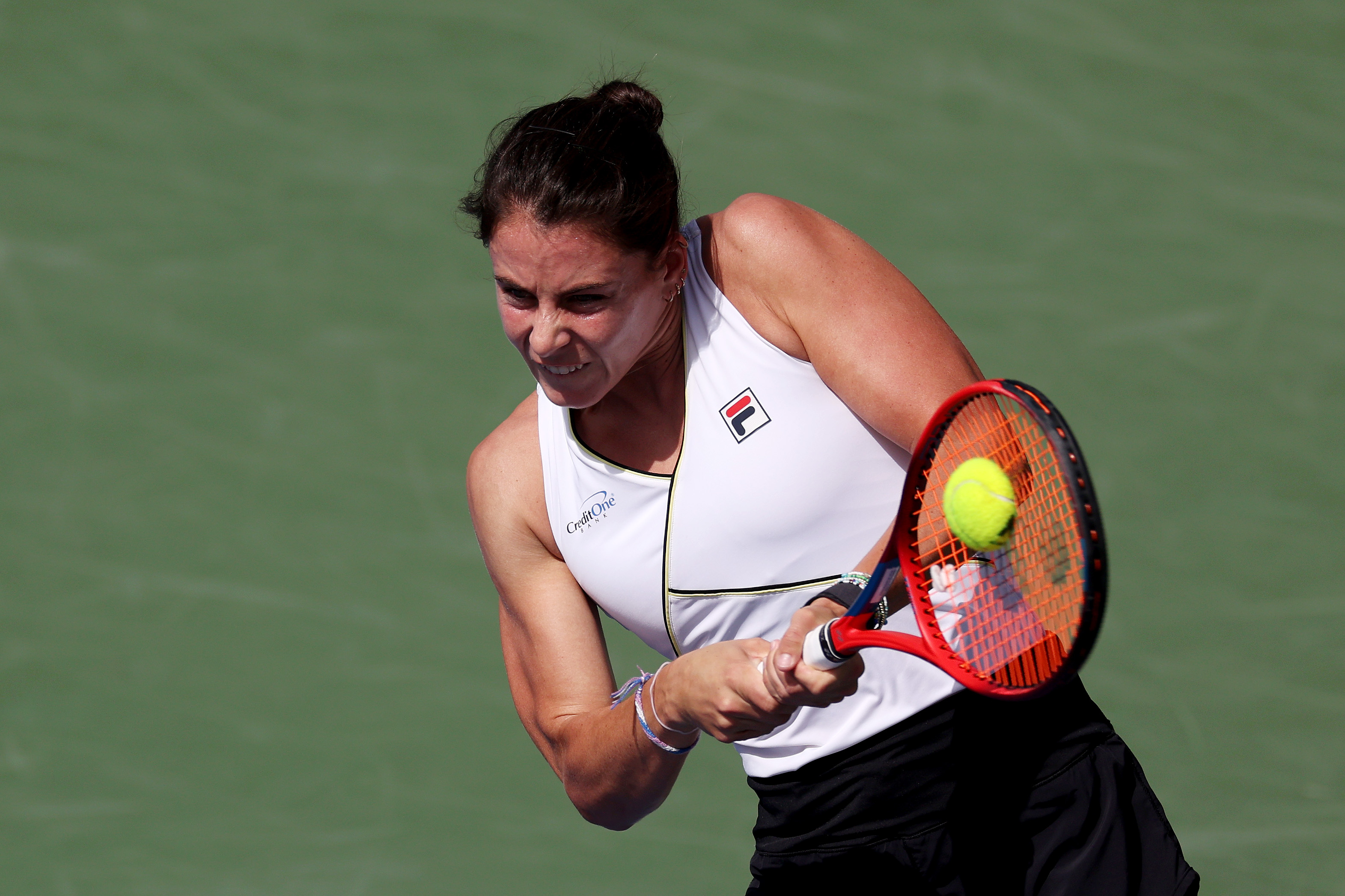 'Another lung-busting rally!': Navarro puts on a fitness clinic in San Diego