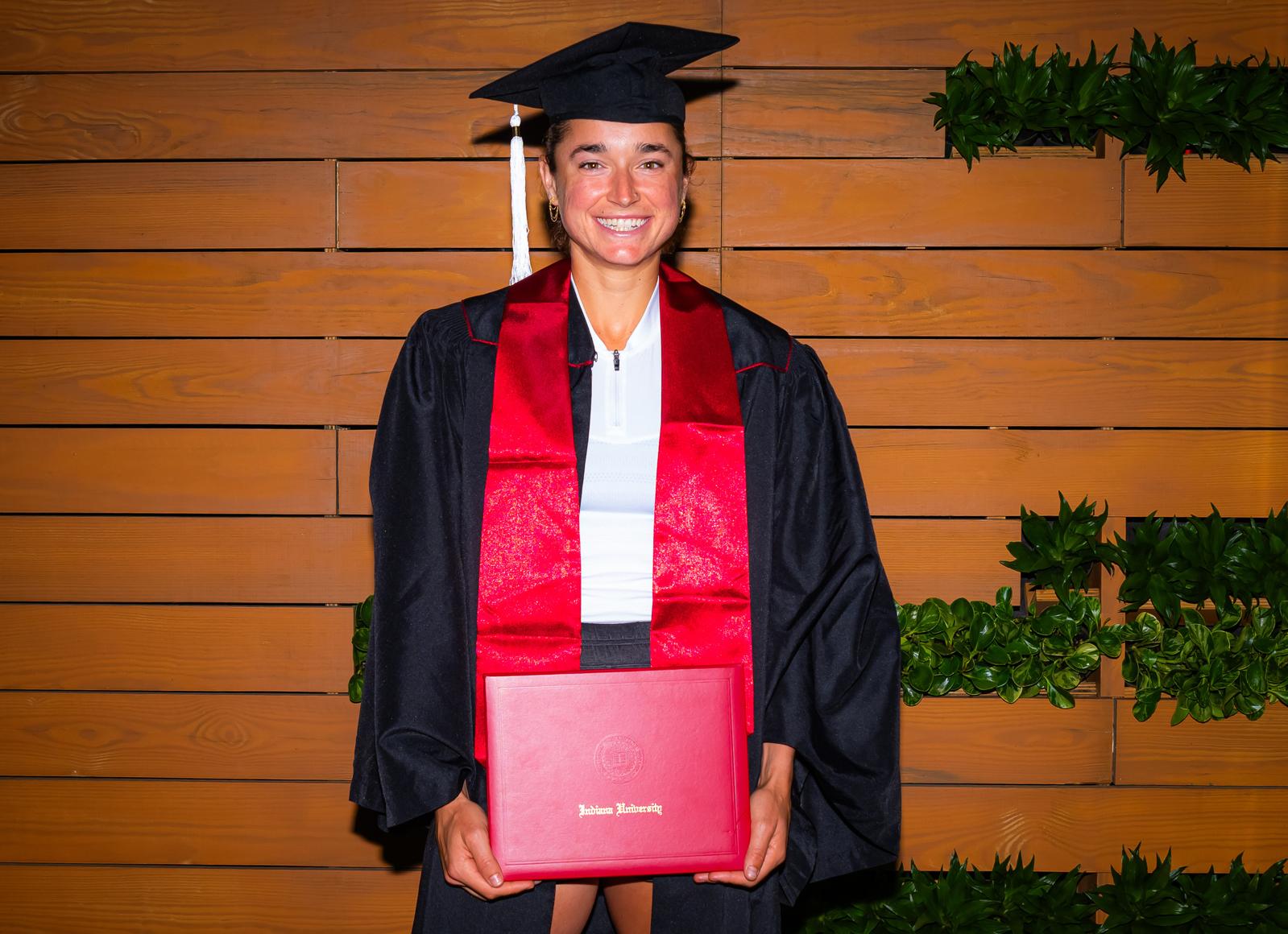 From court to classroom: Dolehide balances pro tennis with academic success