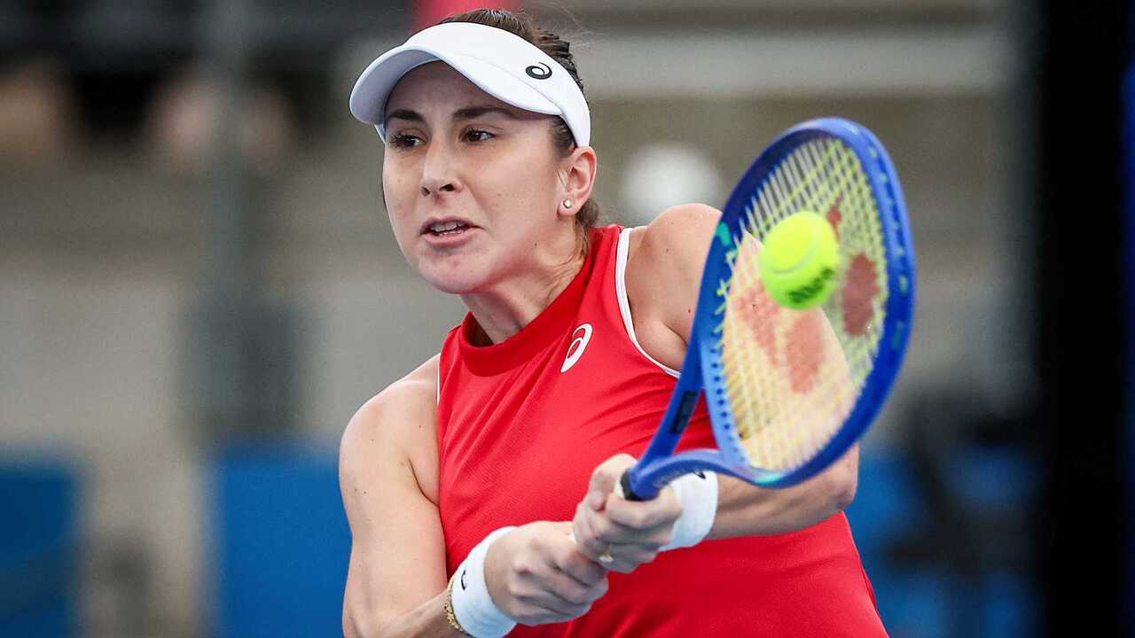 Hot Shot: Bencic's scorching winner leaves Paquet hanging at United Cup