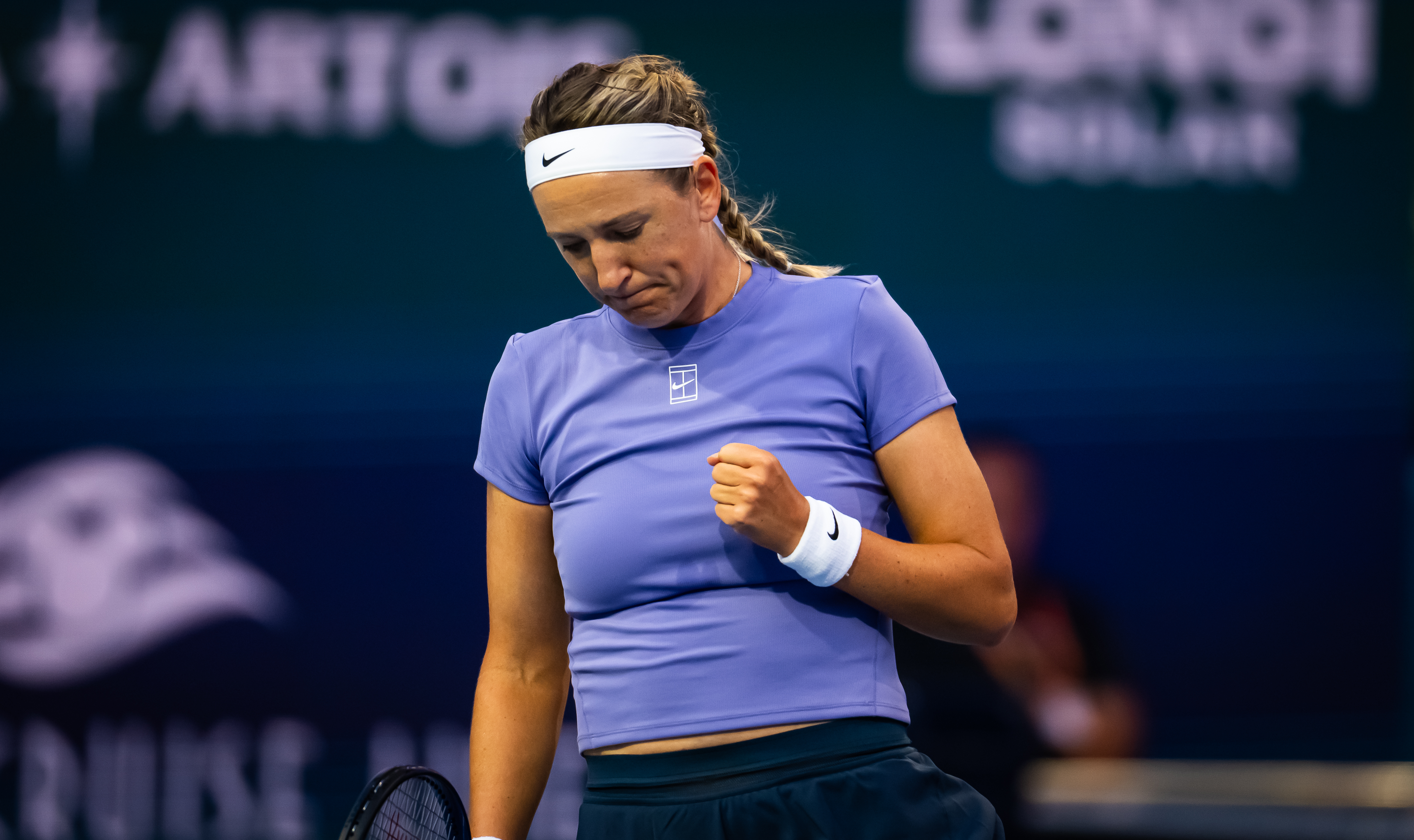 Azarenka cruises in Miami, but 'coach' Leo says serve can be better!