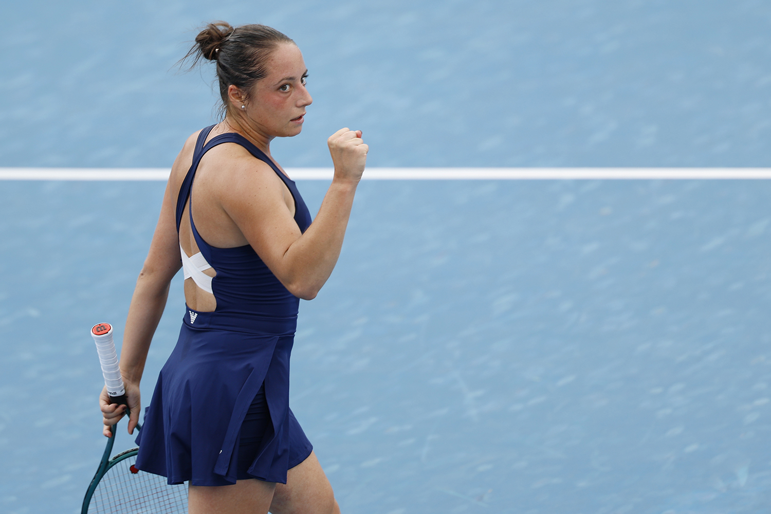 Cocciaretto tops Golubic in Prague, extends winning streak to six