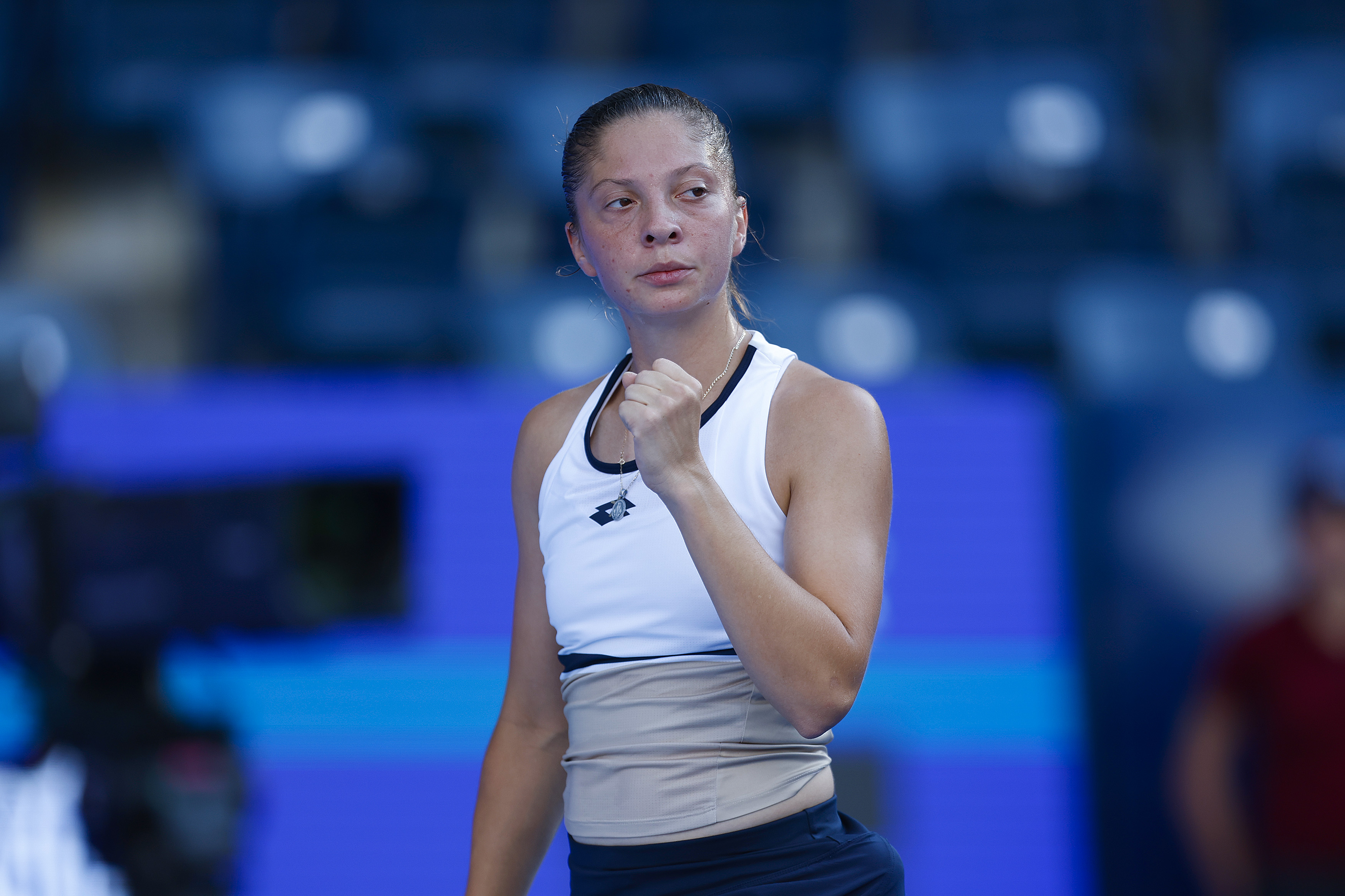 Hot shots: Two remarkable gets from Antonia Ruzic in Monterrey
