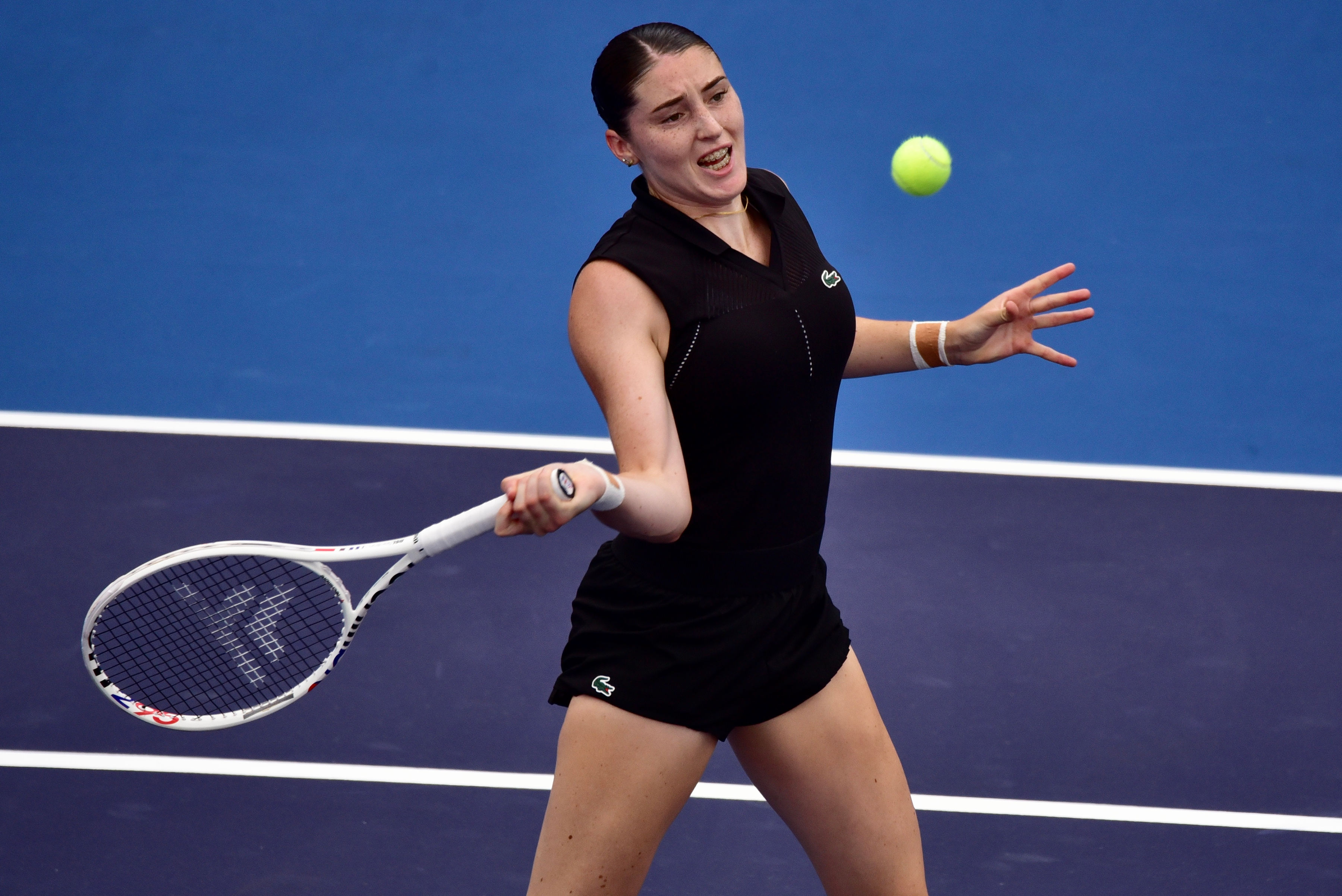 Hot shot: Elsa Jacquemot's scrambling, leaping athleticism in Guadalajara