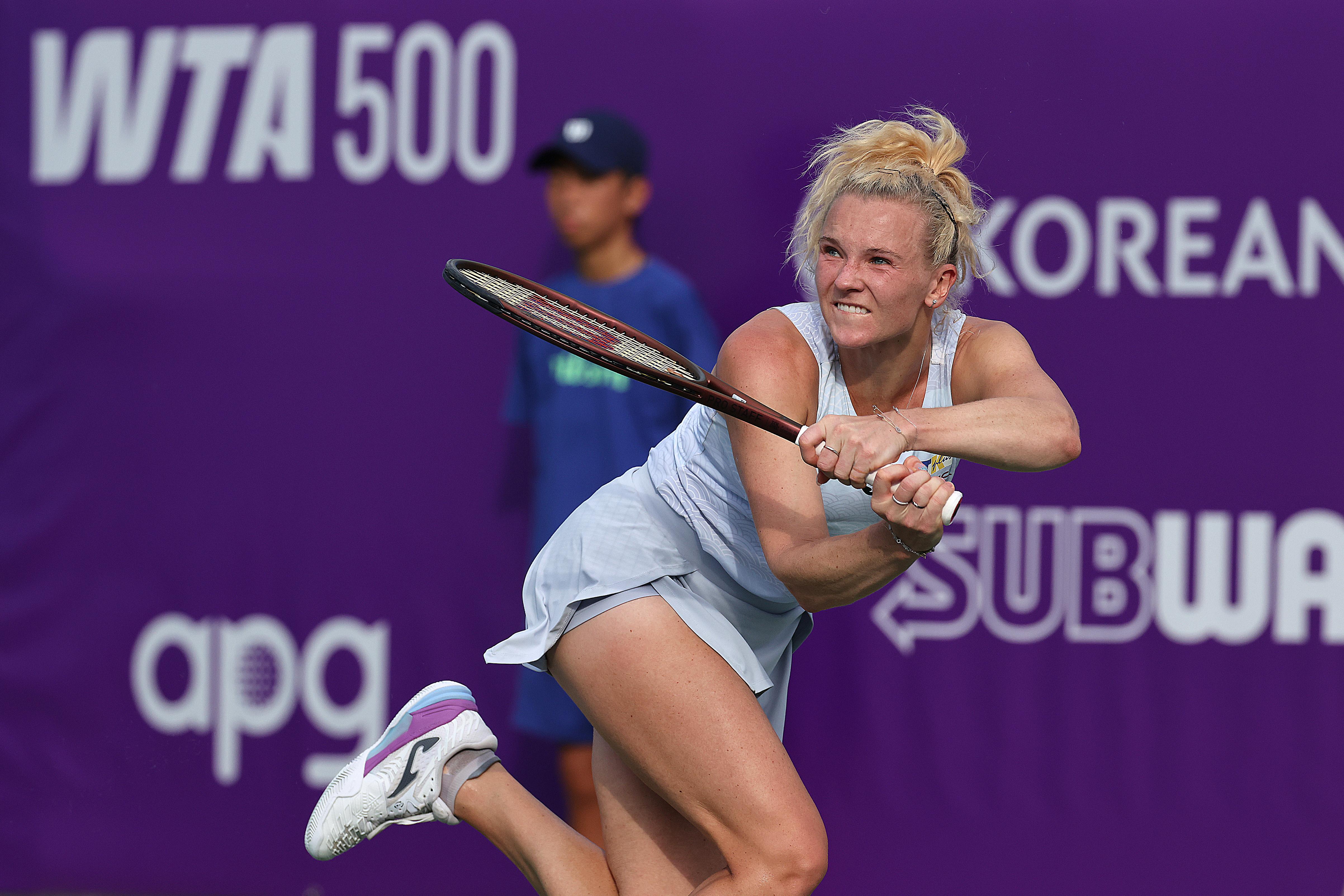 Qualifier Siniakova beats Lamens to advance to Seoul semifinals