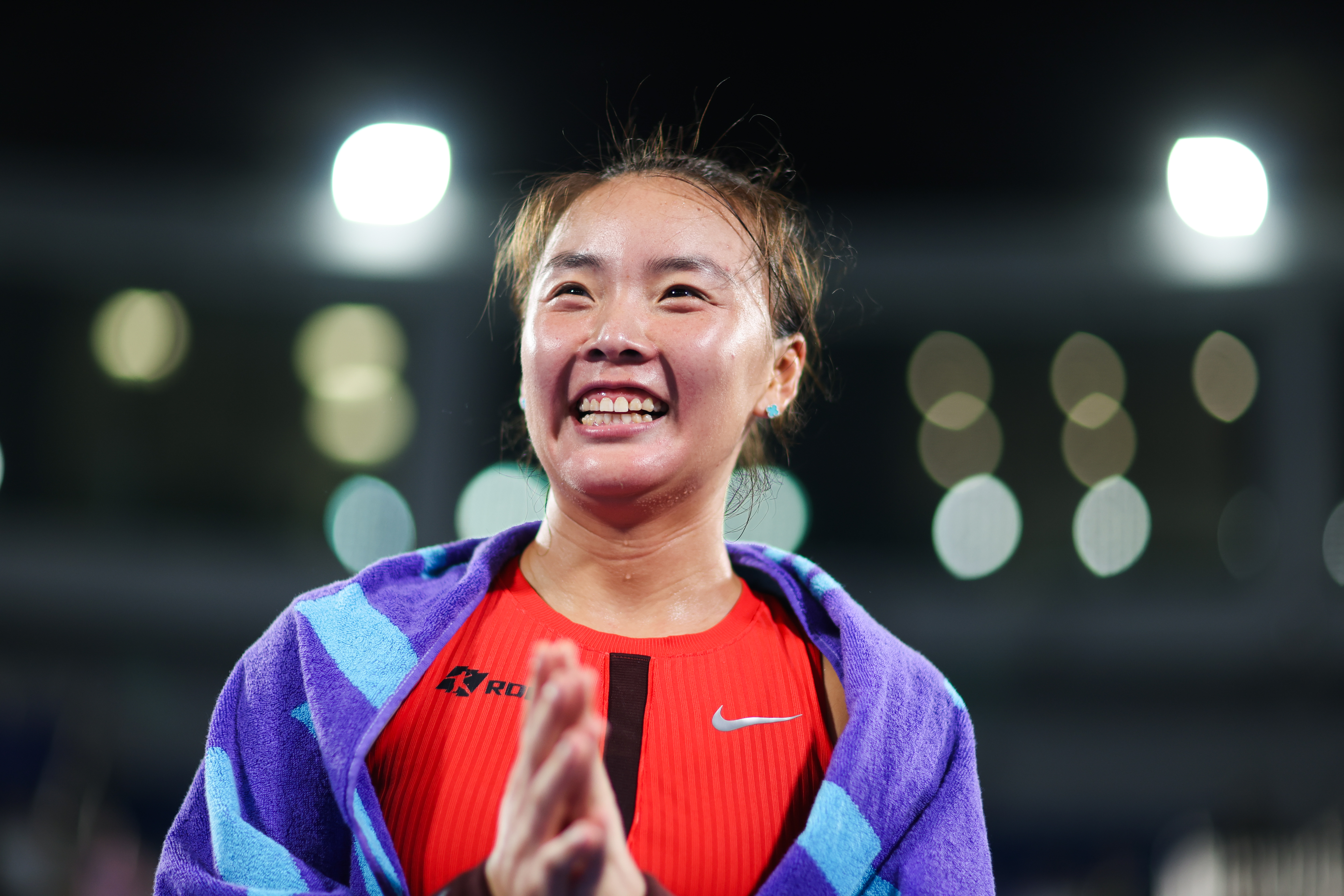 Yuan edges Bronzetti in two tiebreaks, thrills home crowd in Wuhan opener