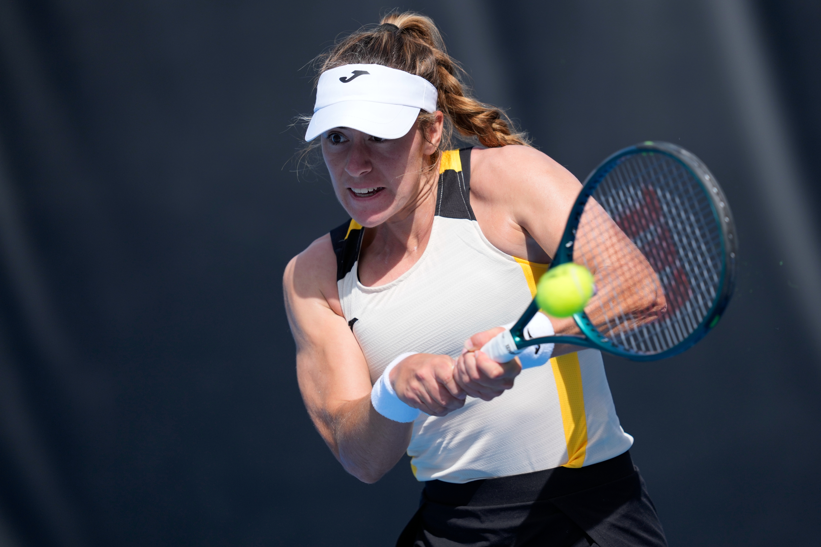 Sierra turns the tables on McNally in seesaw Hobart first round