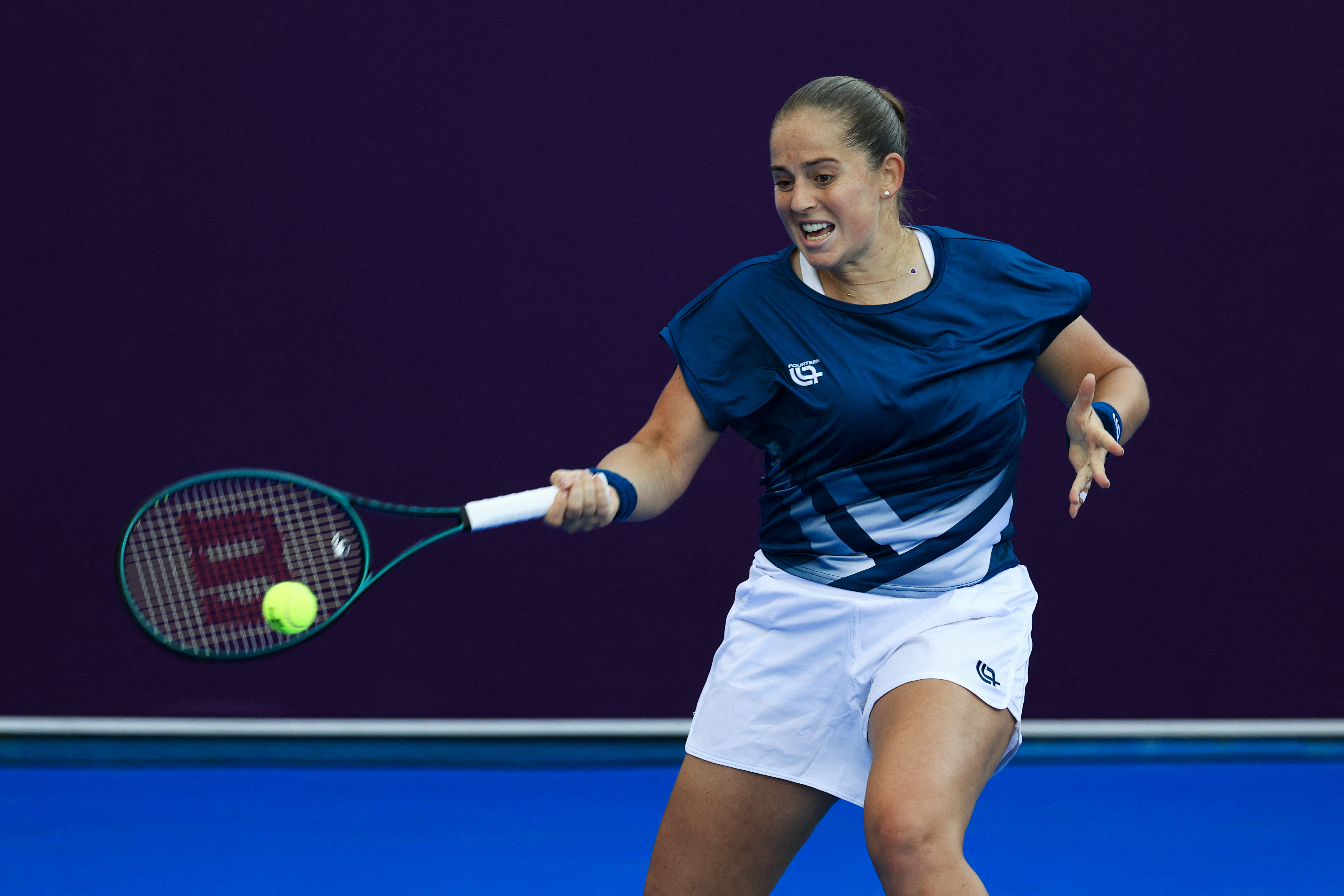 Ostapenko powers past Alexandrova in straight sets in Doha second round