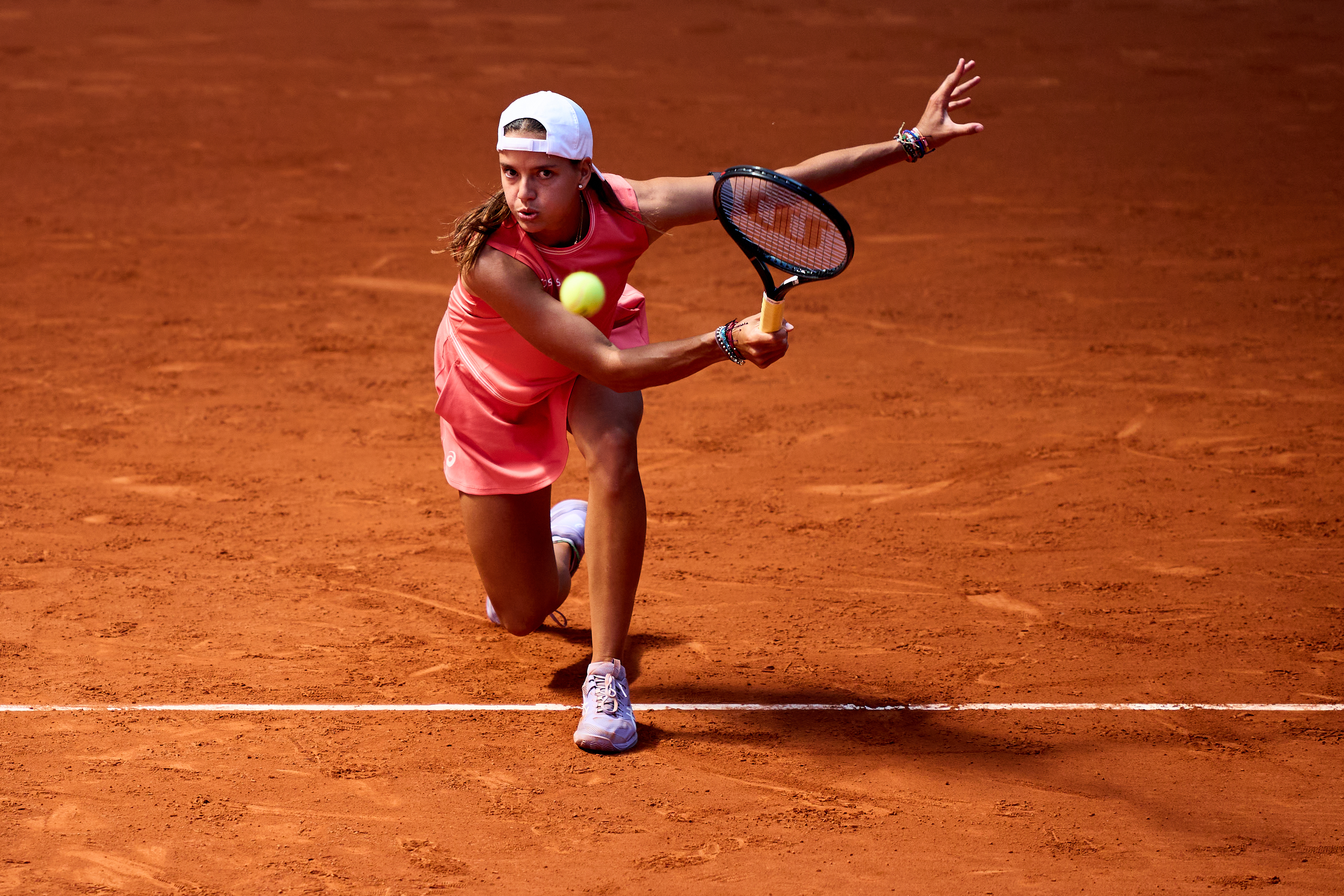 Hot shot: Emiliana Arango's 'genius' drop shot in Madrid